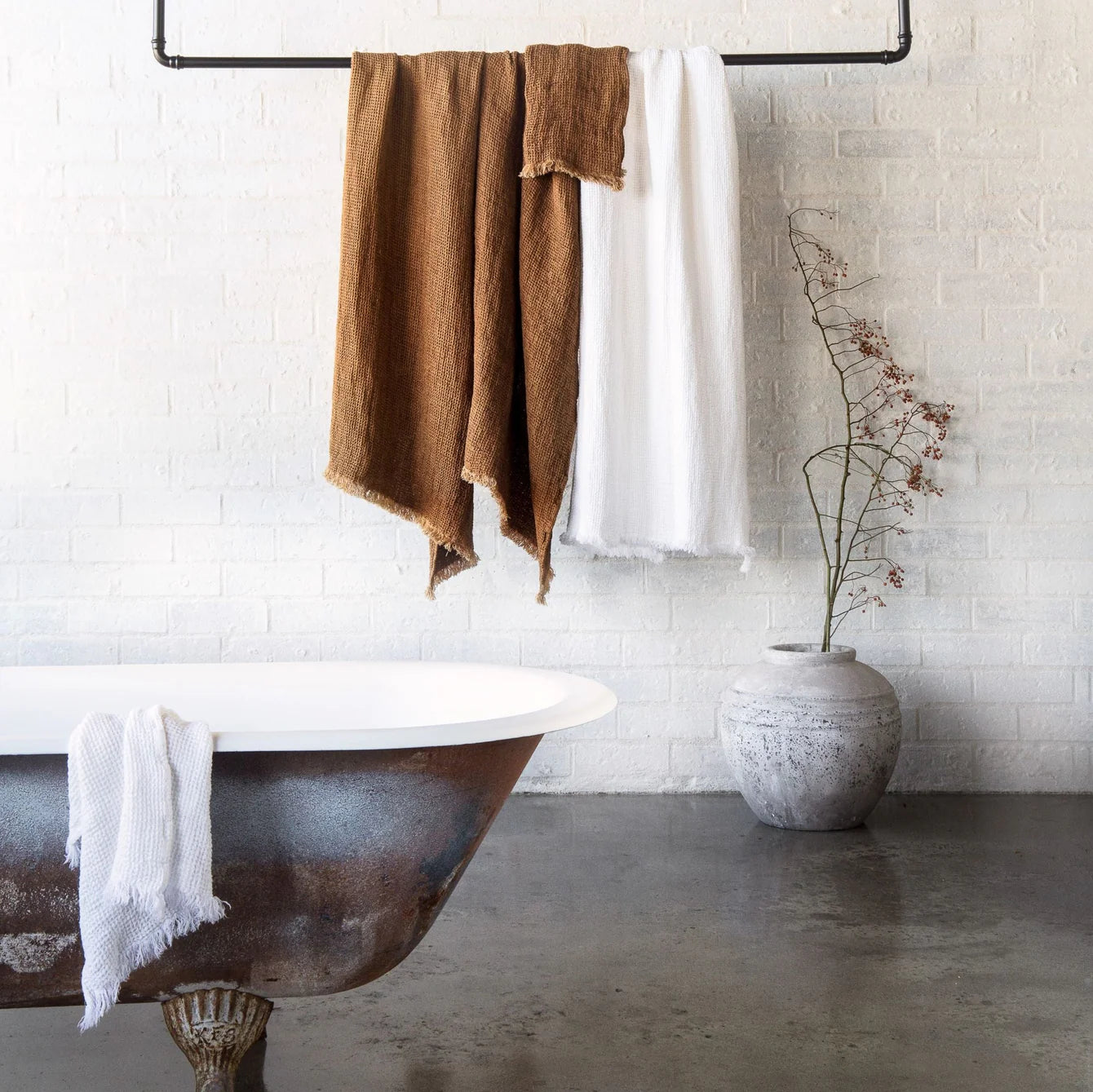 Flocca Linen Bath Sheet – Farm Home Marketplace